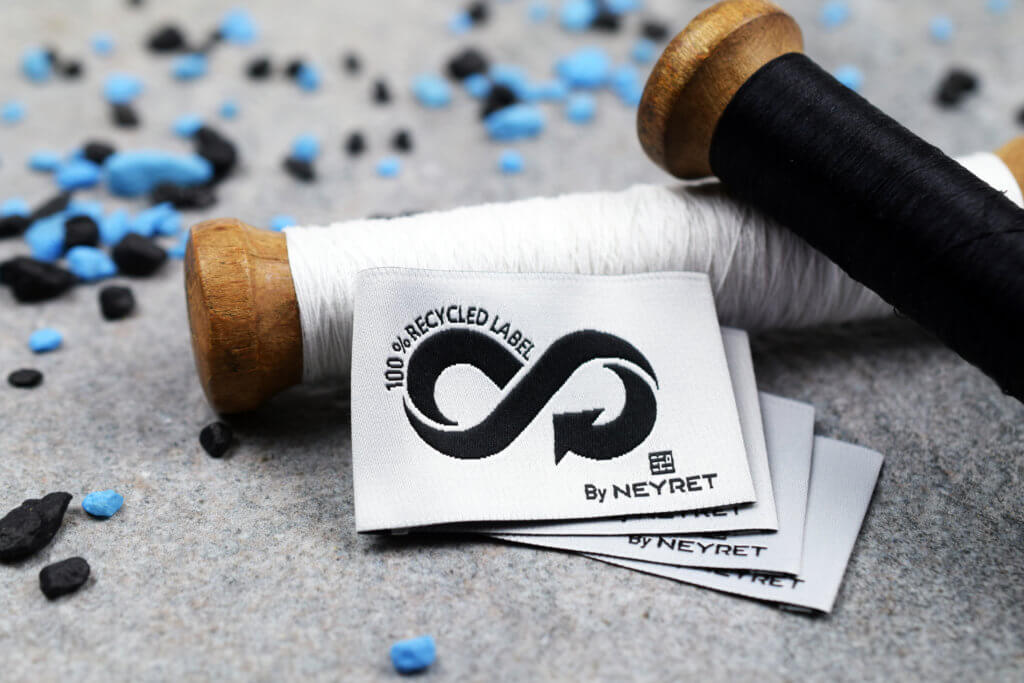 Your woven label made with recycled polyester - NEYRET